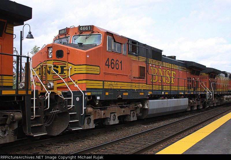 BNSF 4661